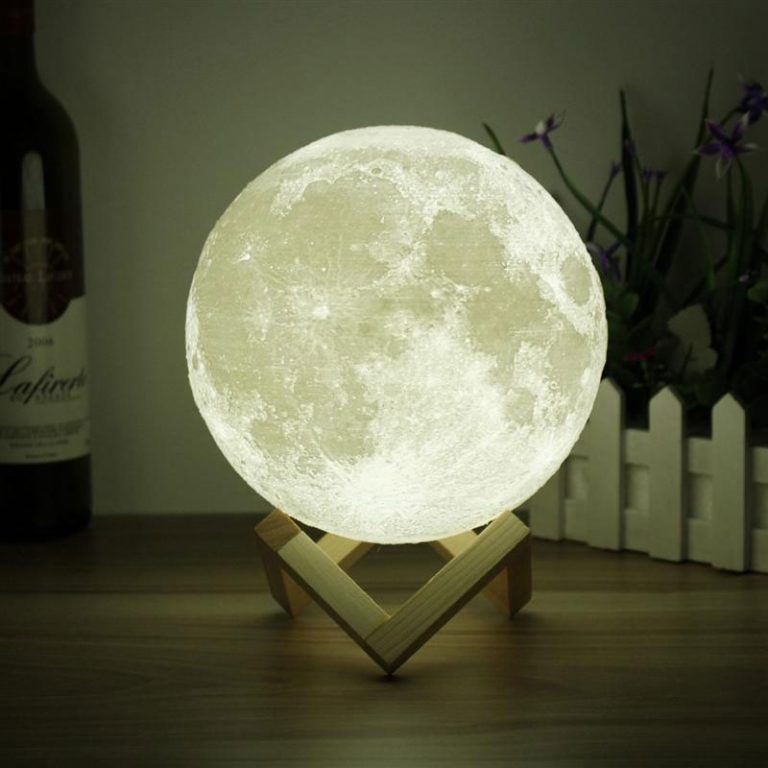Enchanting 3D Moon Light - GiftTheGalaxy.com - The Best Gifts in the ...